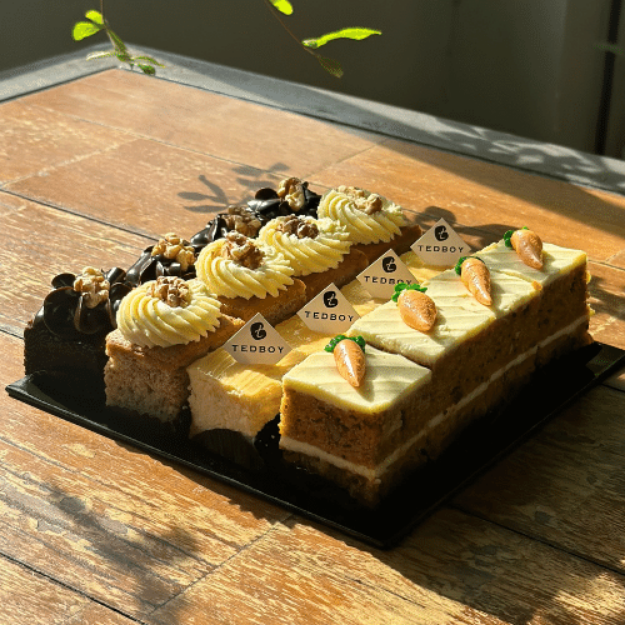 Mini Cakes (16pcs/tray) | Tedboy