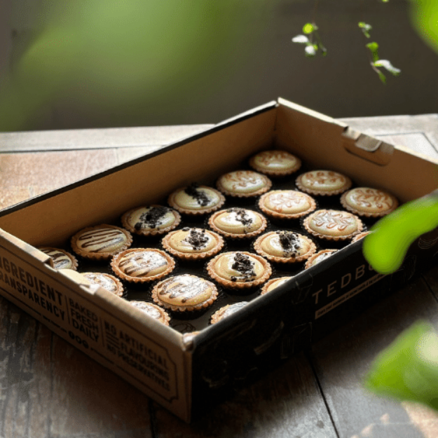 Mini Cheese Tartlets Catering Box | Tedboy